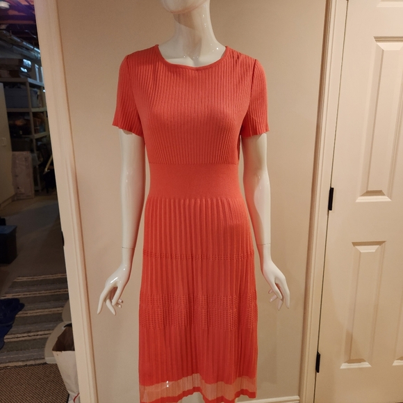 Ming Wang | Dresses | Ming Wang Coral Ribbed Midi Dress | Poshmark